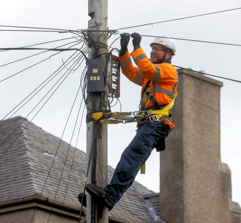 An Unusual Capacity Problem on Openreach's UK FTTP Poles - ISPreview UK