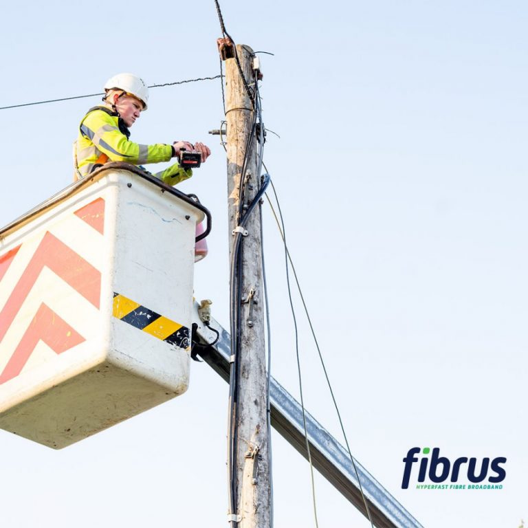 EE UK Makes New Wi-Fi 7 Smart Hub Pro Broadband Router Available ...