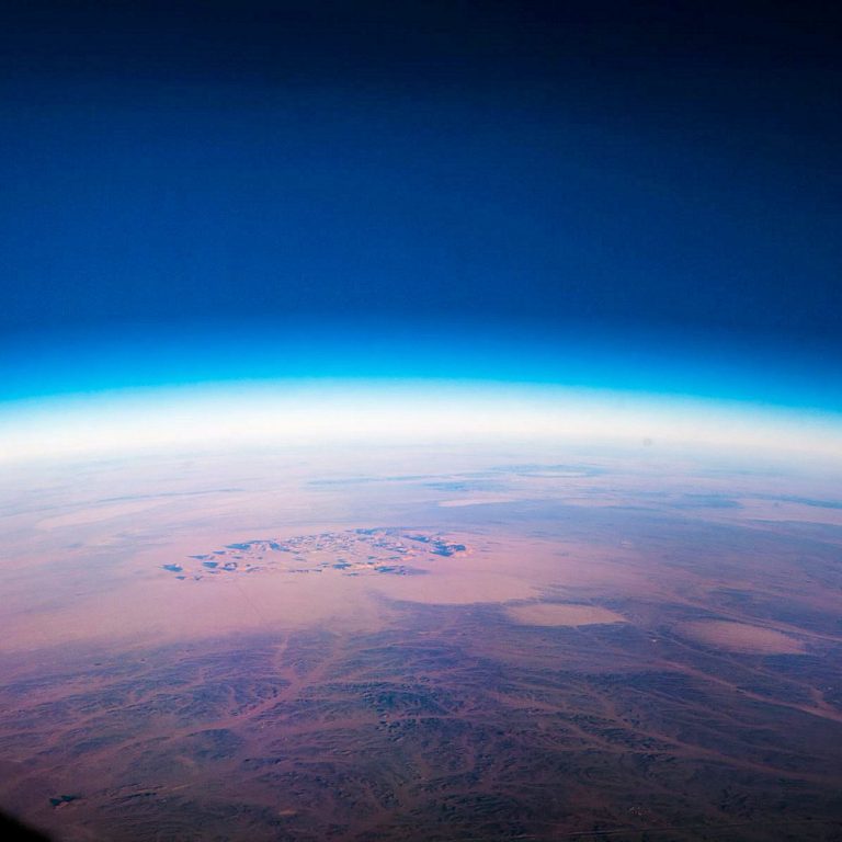 World's First as UK Firm Links 5G Broadband via the Stratosphere ...