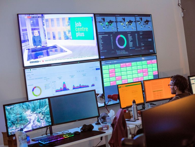 Ogi Become First UK ISP to Deploy Nokia's 25Gbps Full Fibre Tech ...