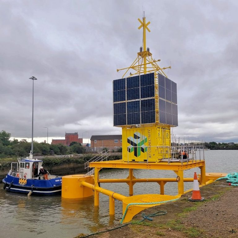 JET Launch World's First Permanently Deployable Floating 5G Base ...