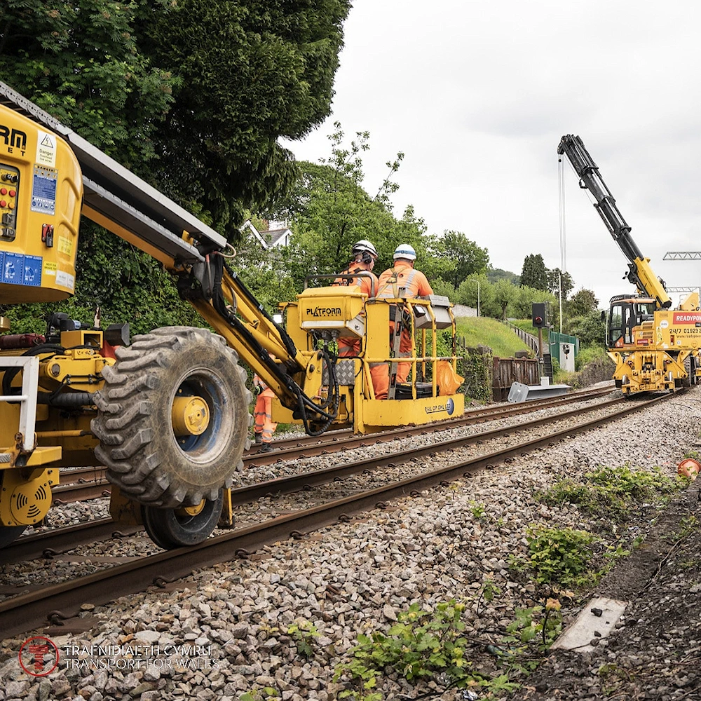 Transport for Wales Launch Own Full Fibre Network for ISPs - TfW Ffeibr ...