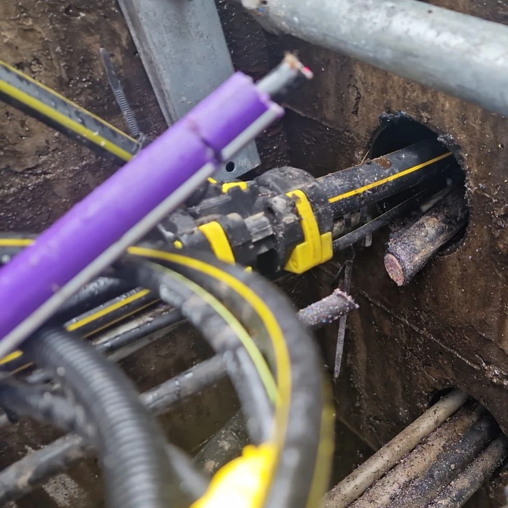 Broadband Disrupted Near Durham UK After Vandals Cut Fibre Optic Cables ...