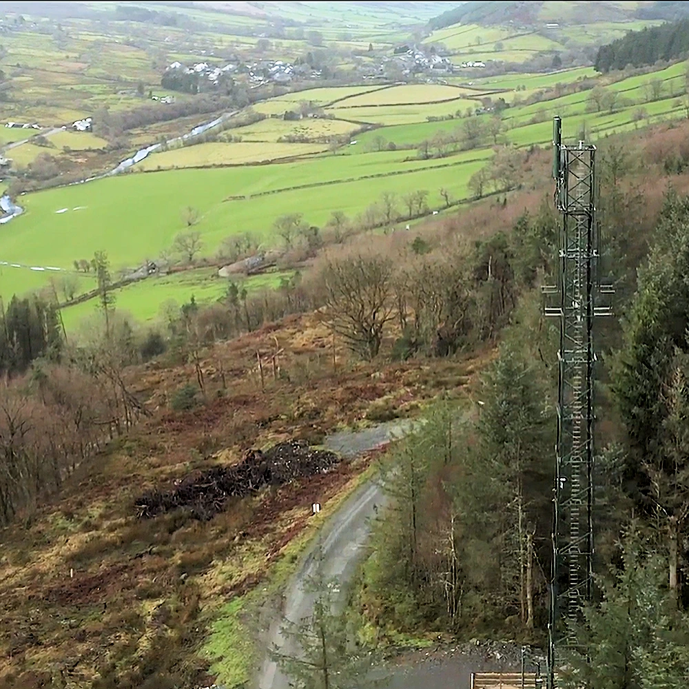 Community Helps EE UK Bring 4G Mobile to Rural Village of Penmachno ...