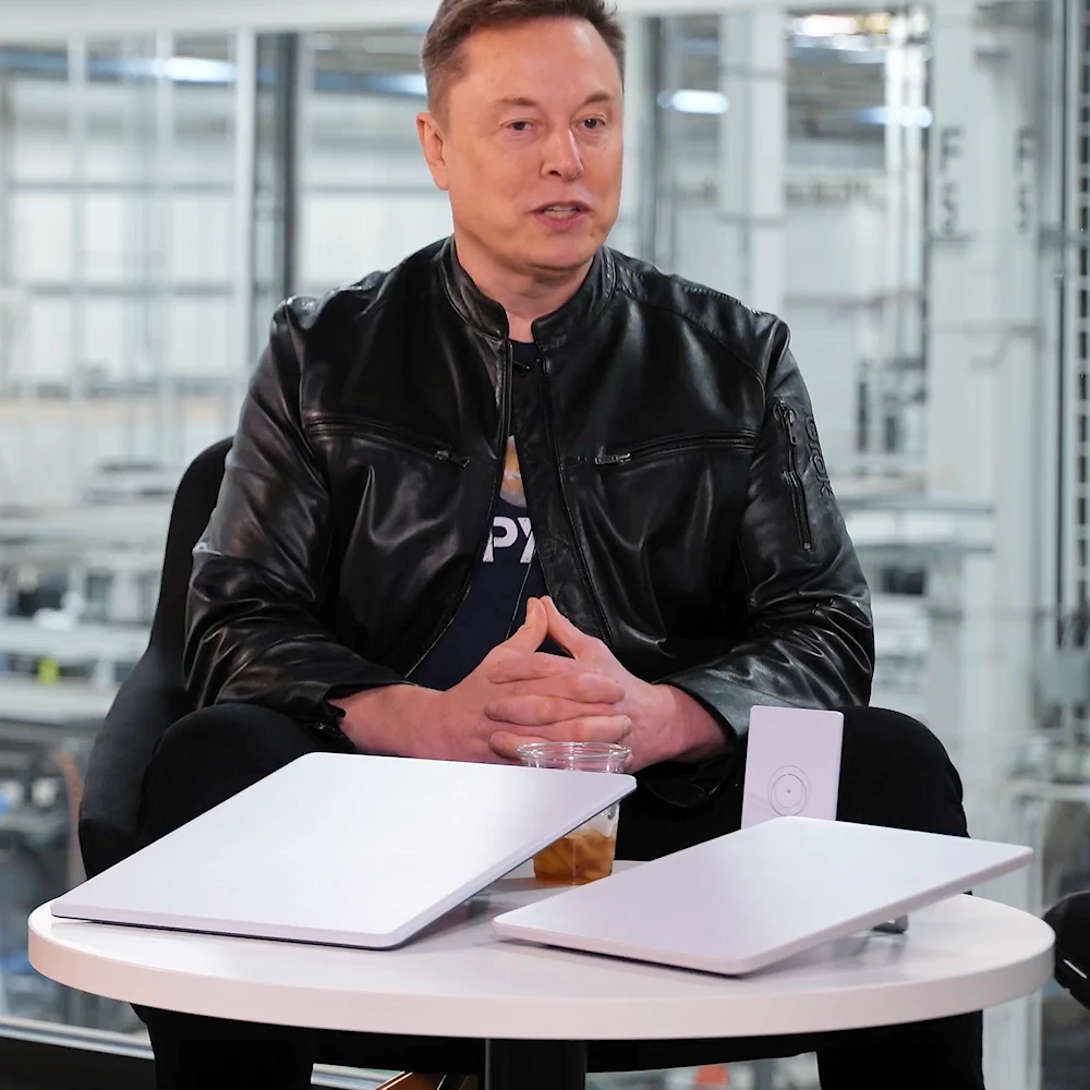 Elon Musk Previews Two New Starlink Broadband Dish Terminals - ISPreview UK